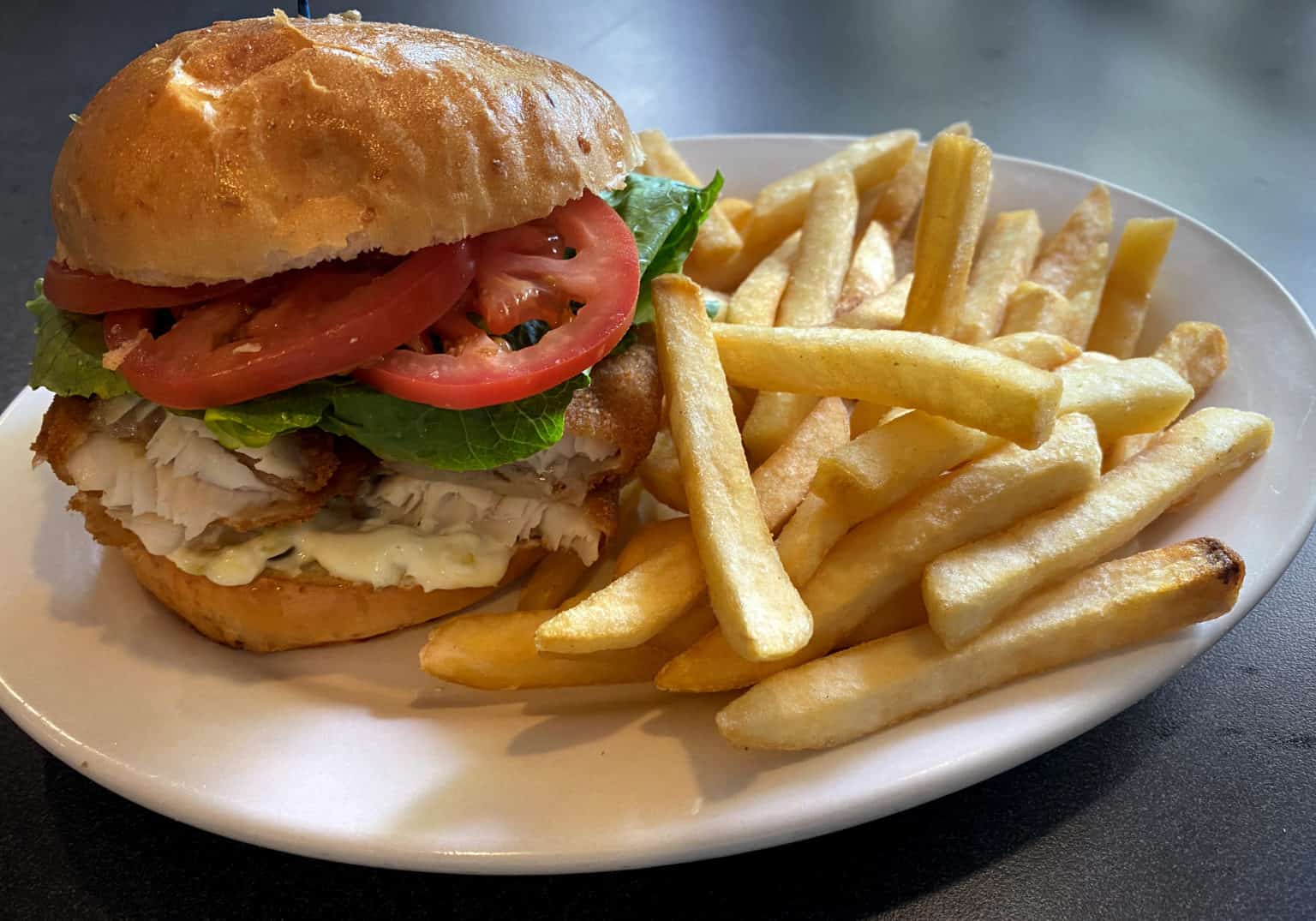 Lew's Seafood Takeout & Dockside Pub